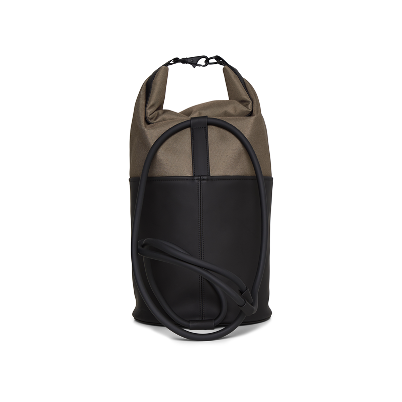 RAINS Rygsæk Bucket Sling bag Mini - Shop online hos NEYE