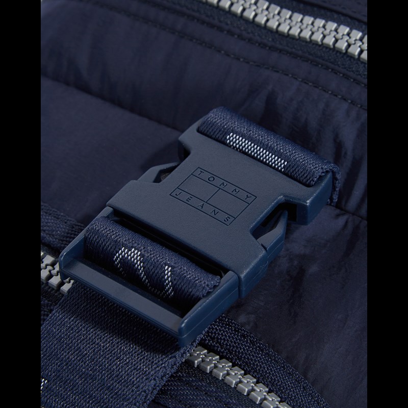 Tommy Hilfiger Duffle Bags - Shop online hos NEYE