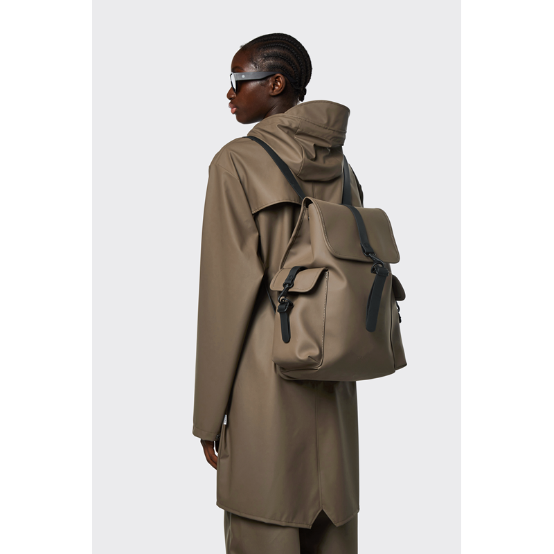 RAINS Rygsæk Rucksack Large - Shop online hos NEYE